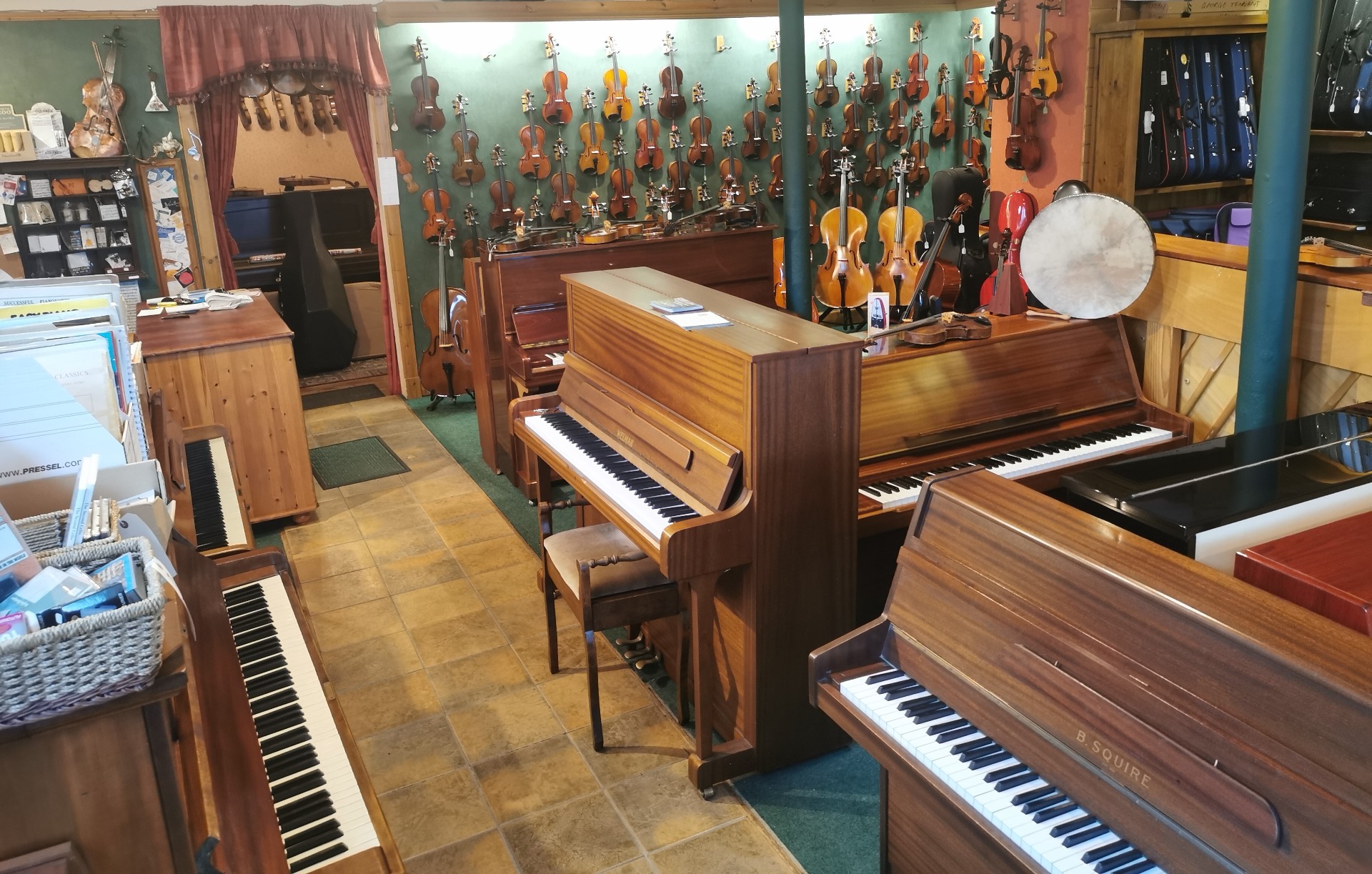 About us :: Vintage Strings